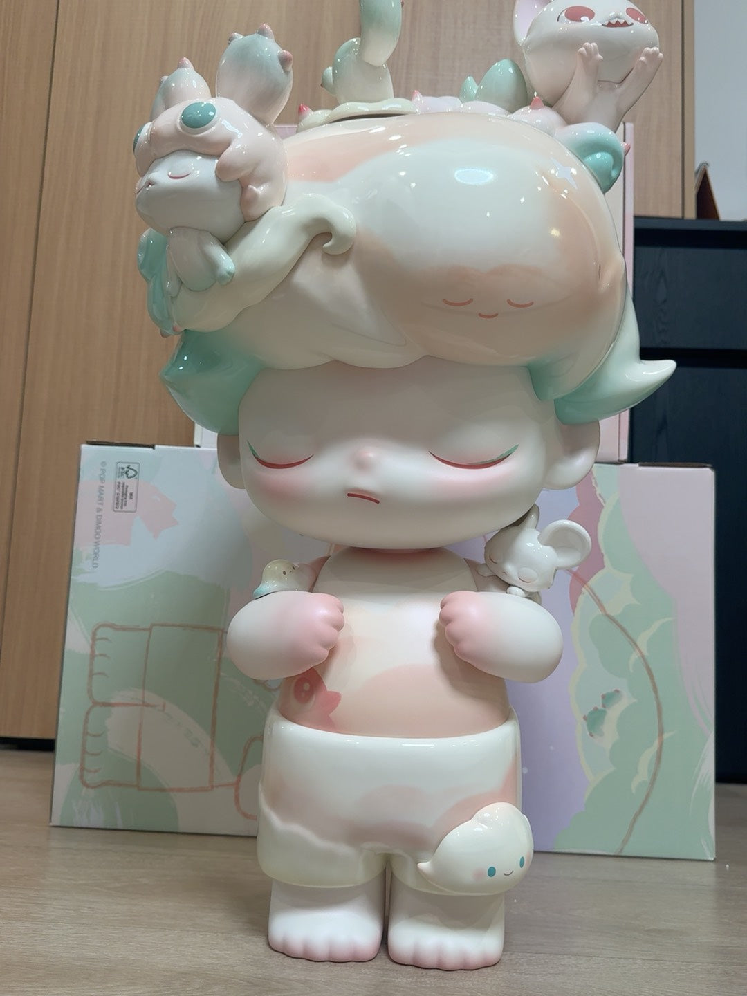 Mega Just DIMOO 1000% PVC Figures Limited Edition – Joyqueen Land